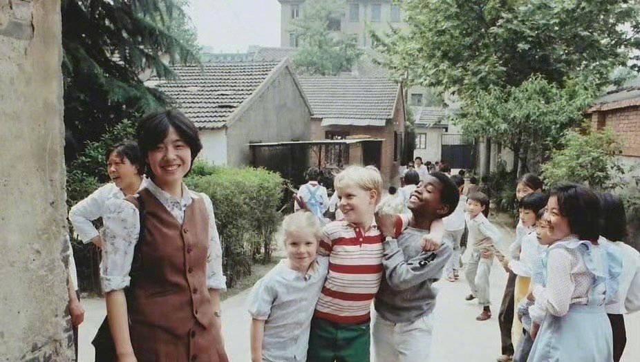 Kanye West shared a photo of his childhood in Nanjing with the caption ...