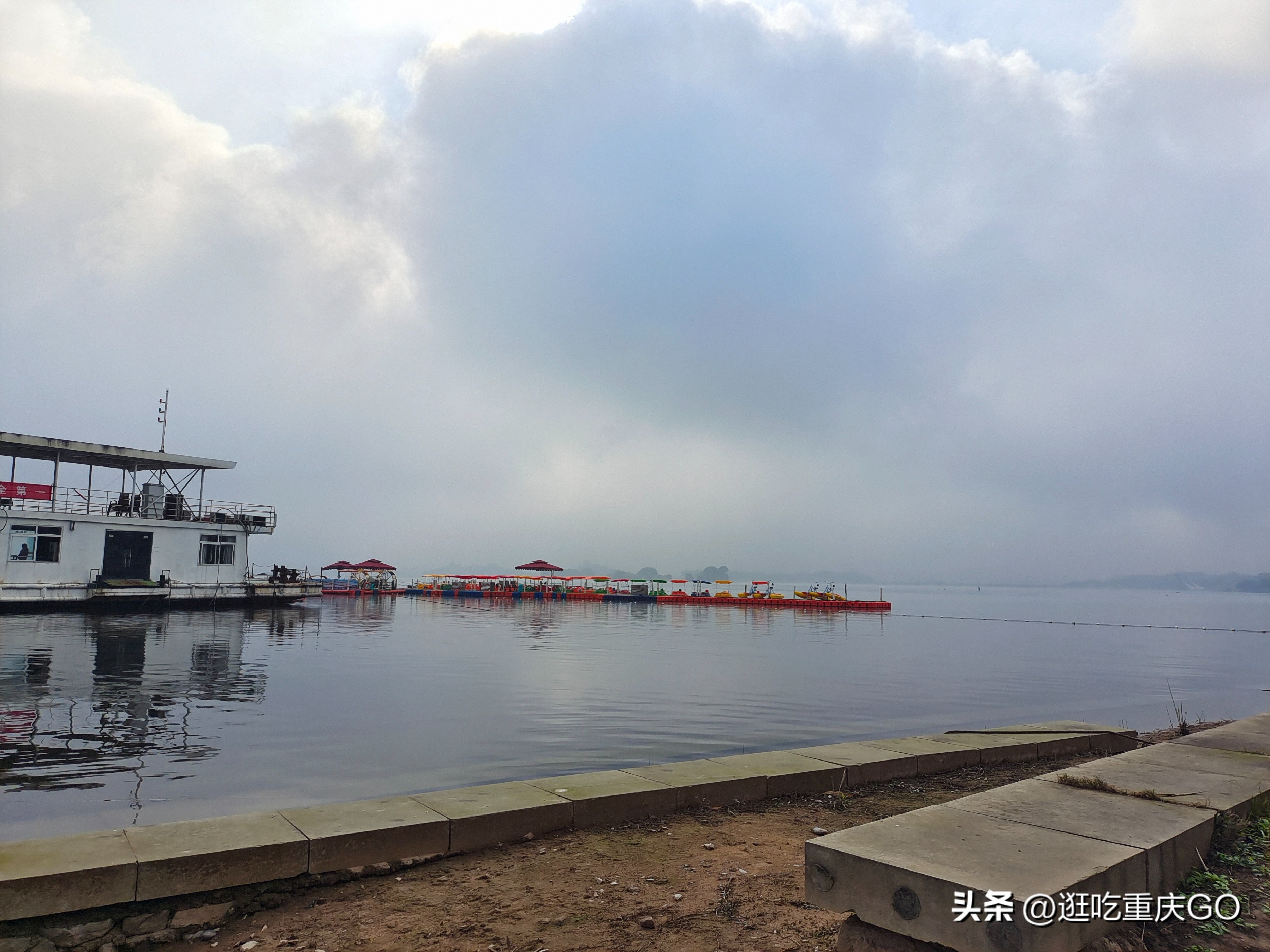 The largest artificial lake in Southwest China - Changshou Lake, is ...