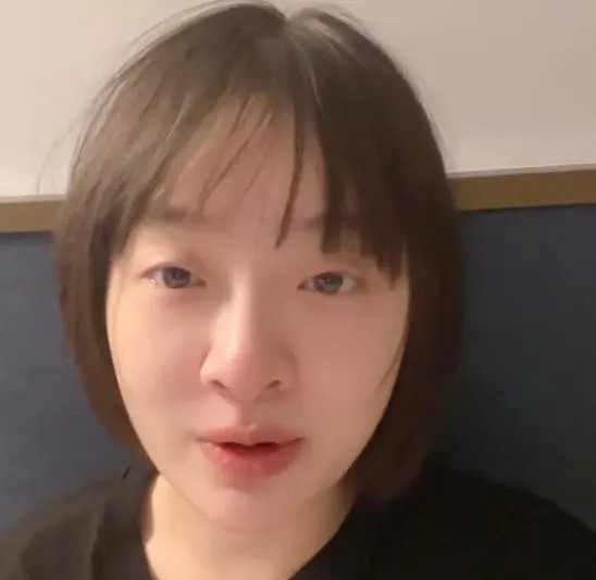 Sun Yi gave birth to a child less than two months ago, and she appeared ...