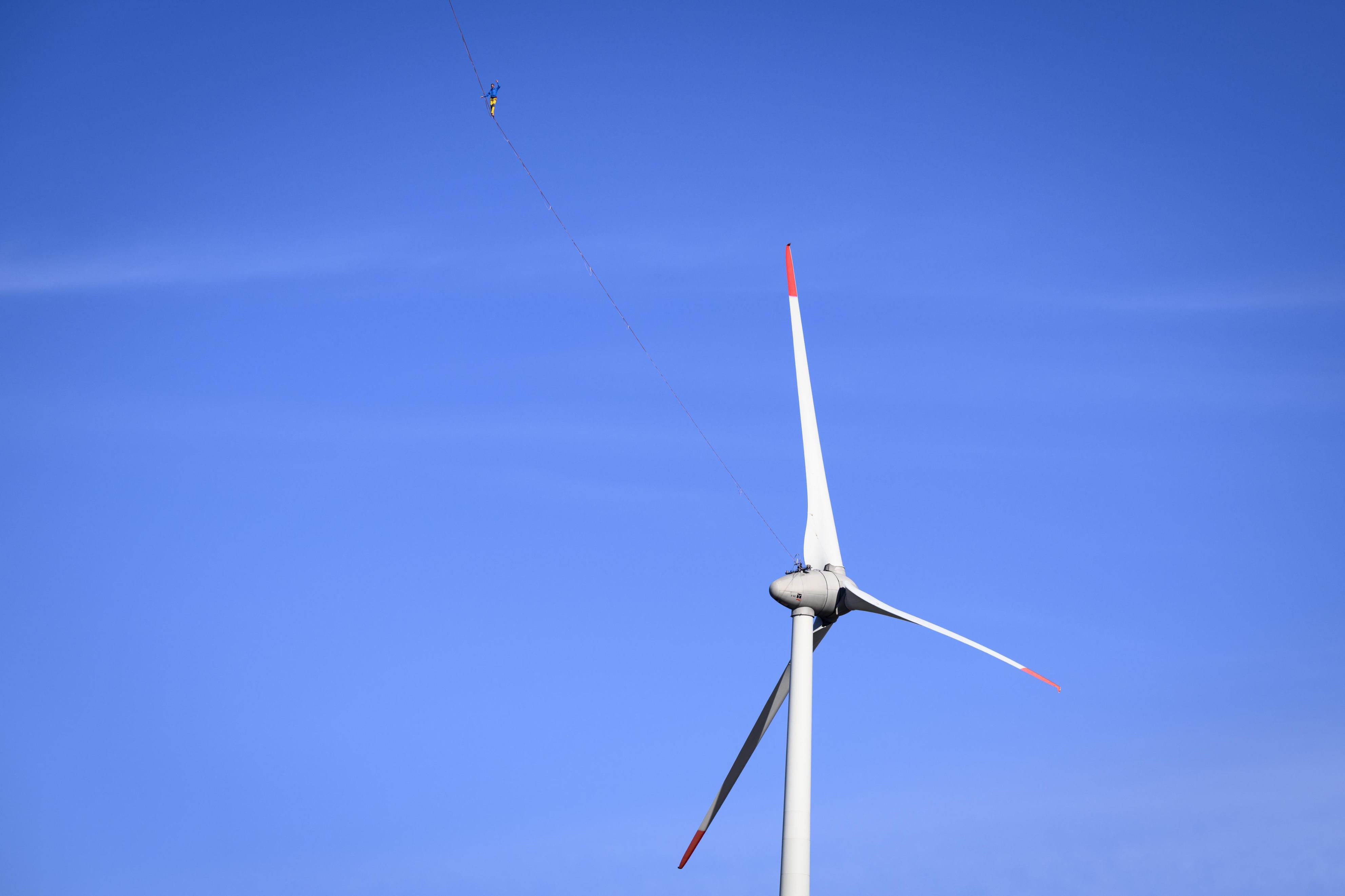 What are the basic principles and methods of the accuracy simulation of ...