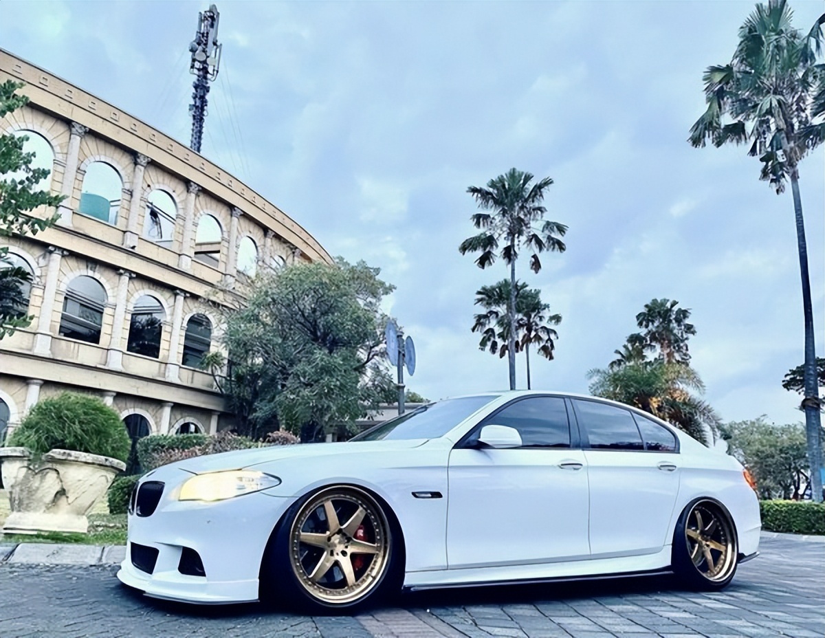 #Low-lying gentleman#BMW 525i#modified AIRBFT pneumatic shock absorber ...