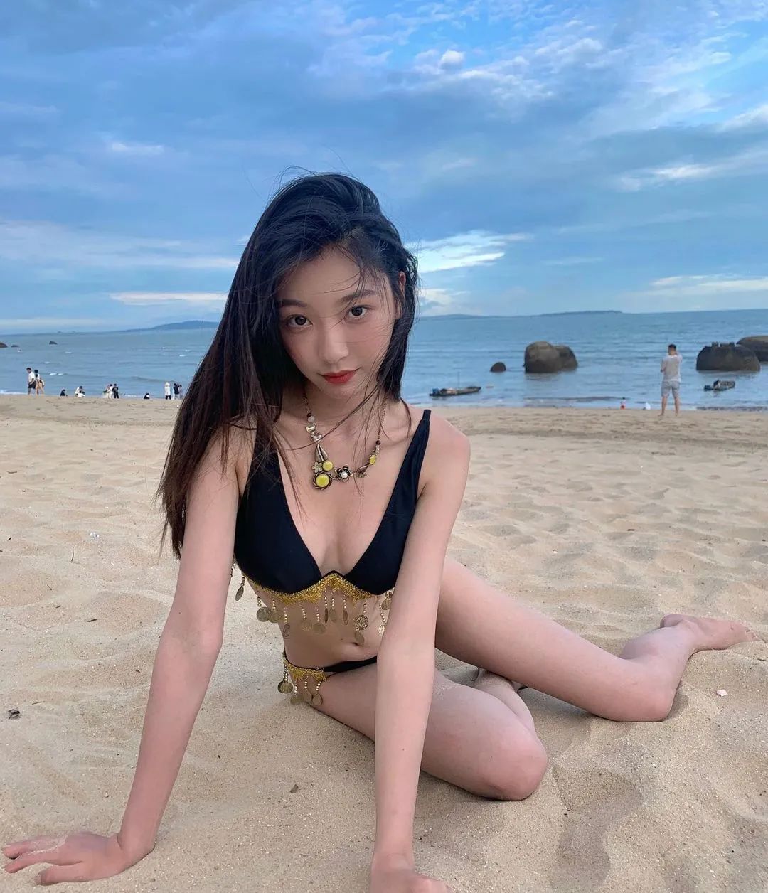 Yi Mengling, who is only returning to the show!Sister is so beautiful - iMedia