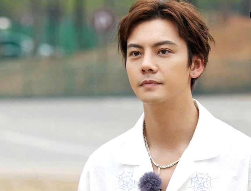 It starts tomorrow night! William Chan is on the star in another new ...