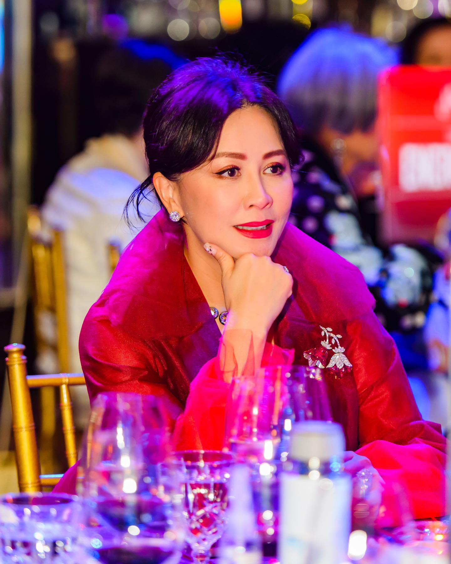 Li Ka-shing's confidant Zhou Kaixuan attended the dinner, and he was in ...