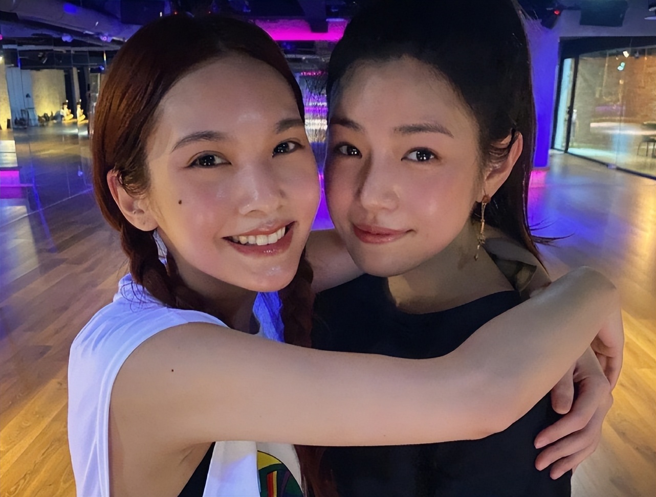 Rainie Yang celebrates 39th birthday for Michelle Chen, joking that ...