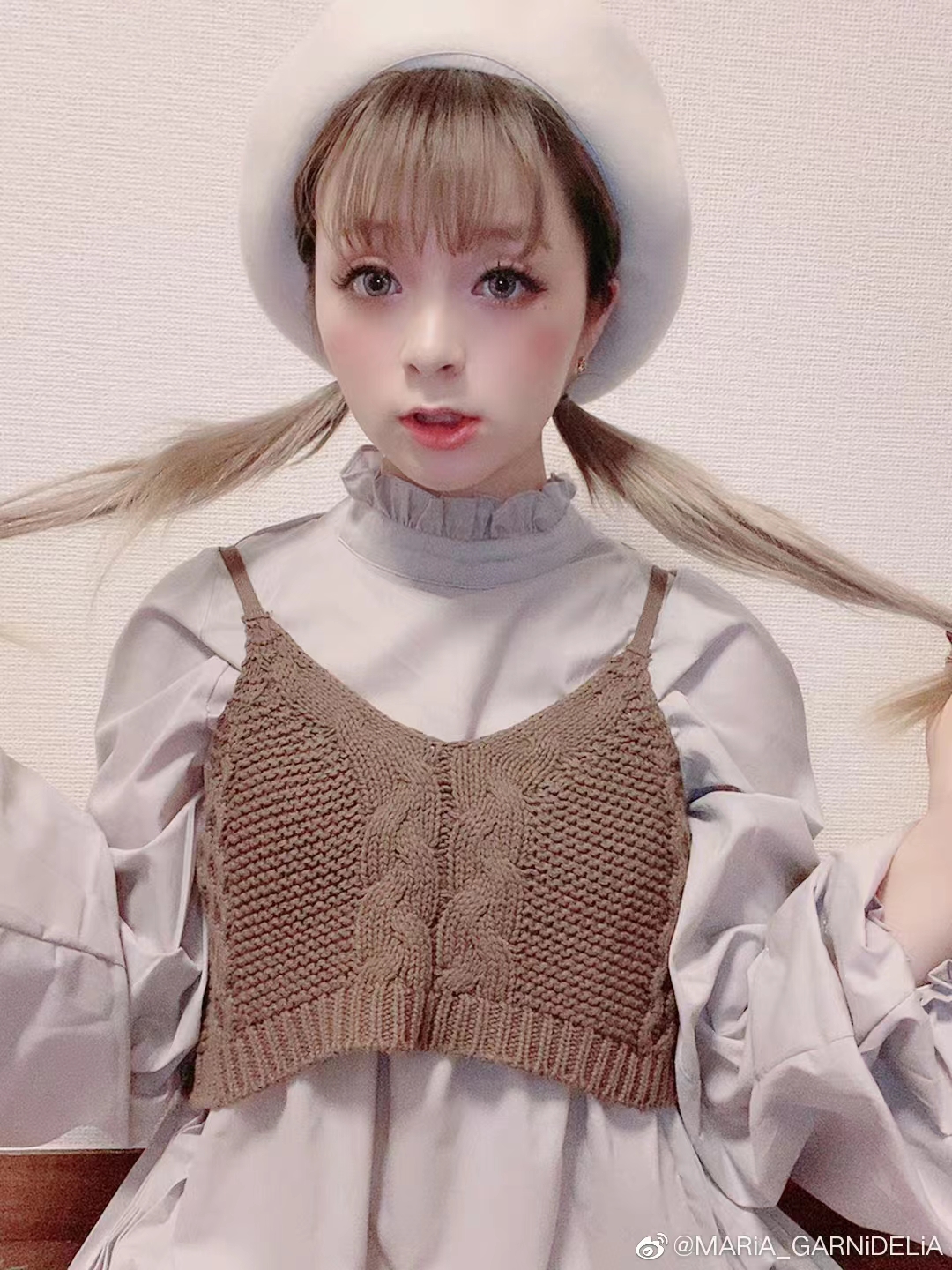 Is there a possibility that Meiyi Liya's "Pure Land of Ultimate Bliss ...