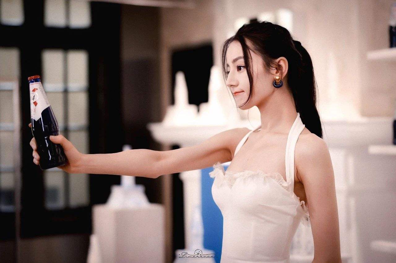 Small gossip: Prince Yi He Junlin Liu Yitong Di Lieba Song Yuqi Huang Jingyu Yu Menglong - iNEWS