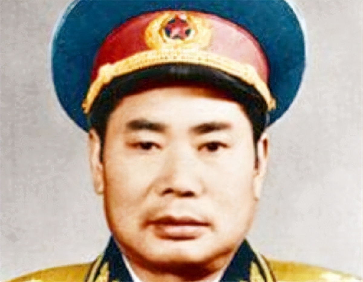 After Yang Dezhi's wife passed away, he married another wife at the age ...