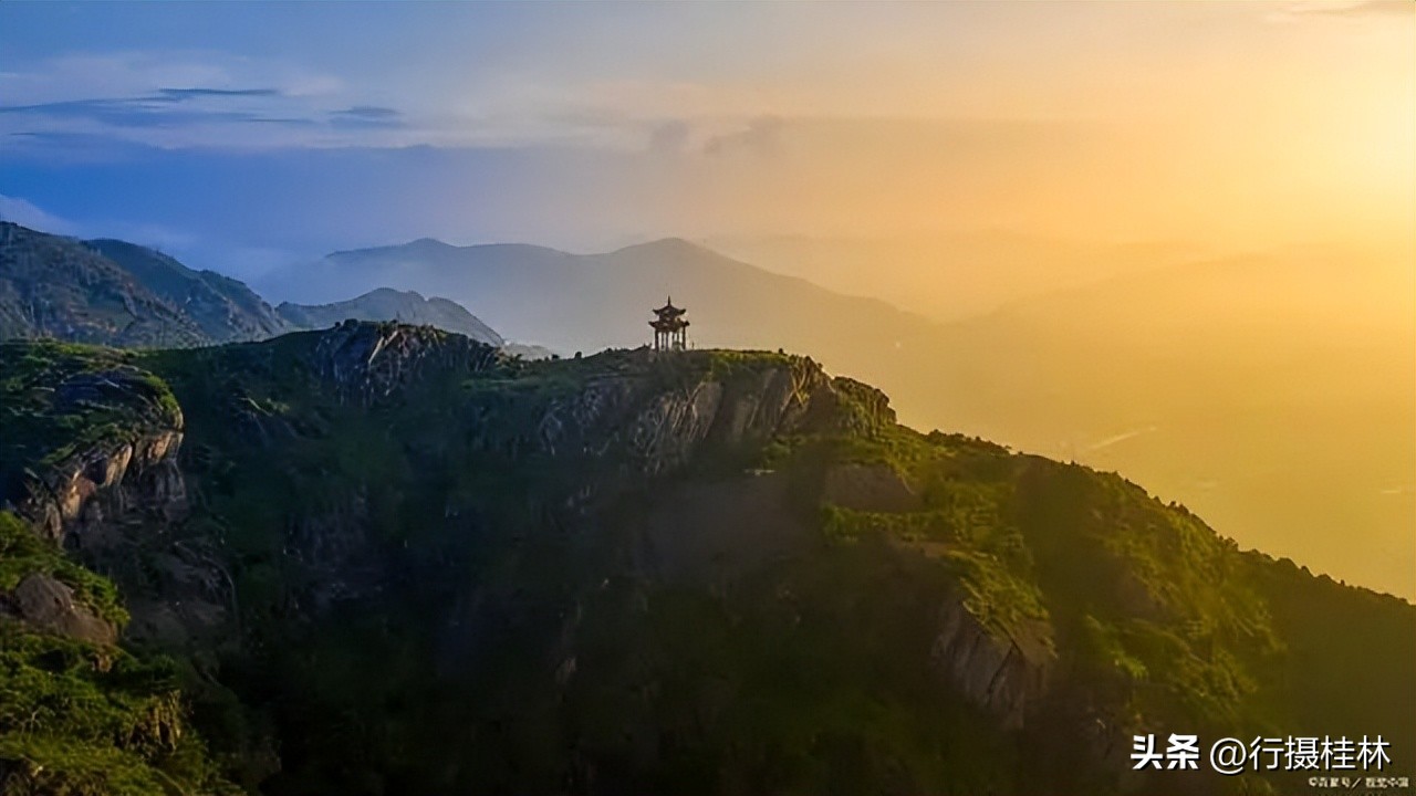 The "new ranking list" of the 10 most beautiful famous mountains in ...