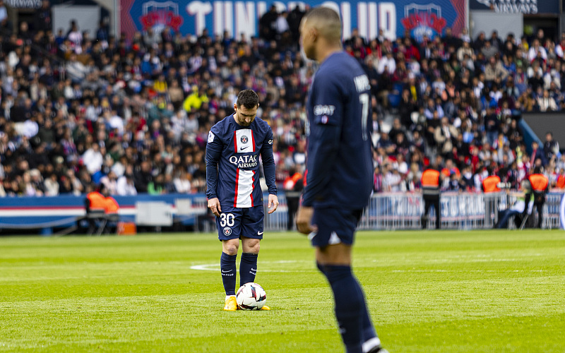 Messi apologized, but the controversy continued! Former Paris player ...