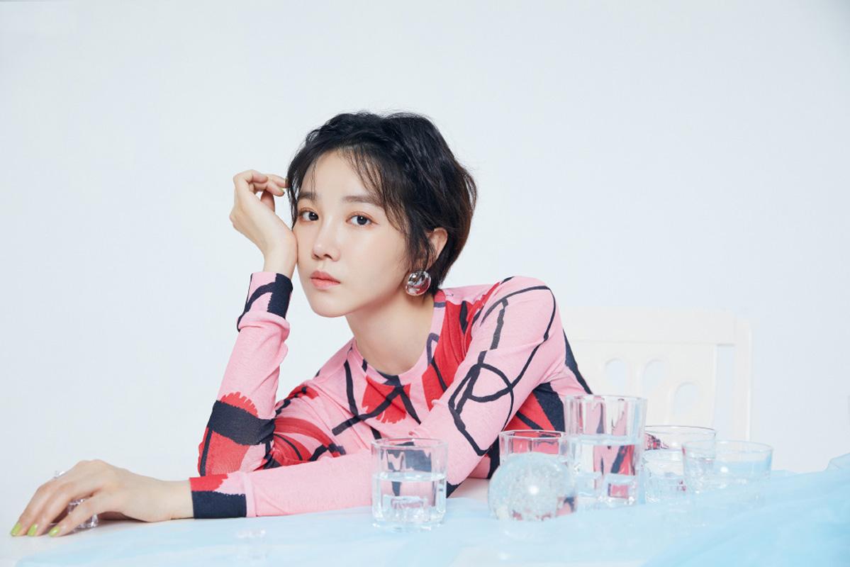 Small gossip: Chen Xiaoyun, Yang Ying, Luhan, Yang Zi, Qiwei, Wang ...