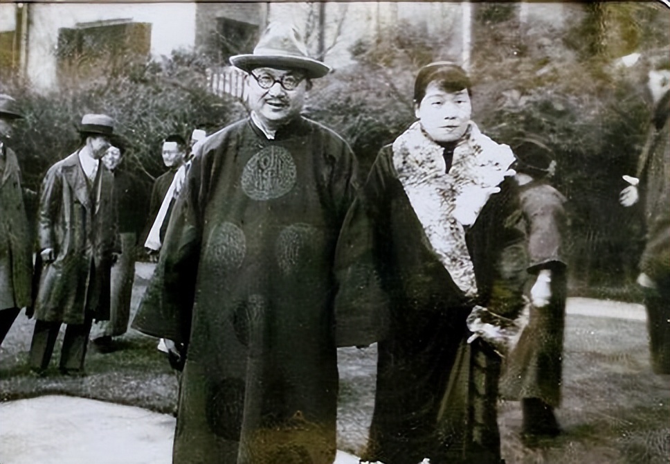 In 1953, when Kong Xiangxi wanted to come back, why was Chiang Ching-kuo and Chen Cheng scolded ...
