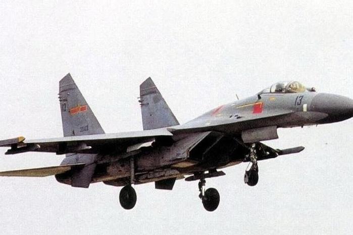 J-11BG fighter: The new ultimate weapon of the Chinese Air Force ...
