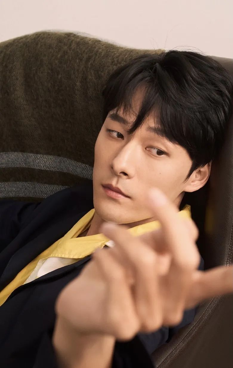 Little gossip, Zhang Ruoyun, Tang Yixin, Liu Haocun, Zhang Yujian and ...