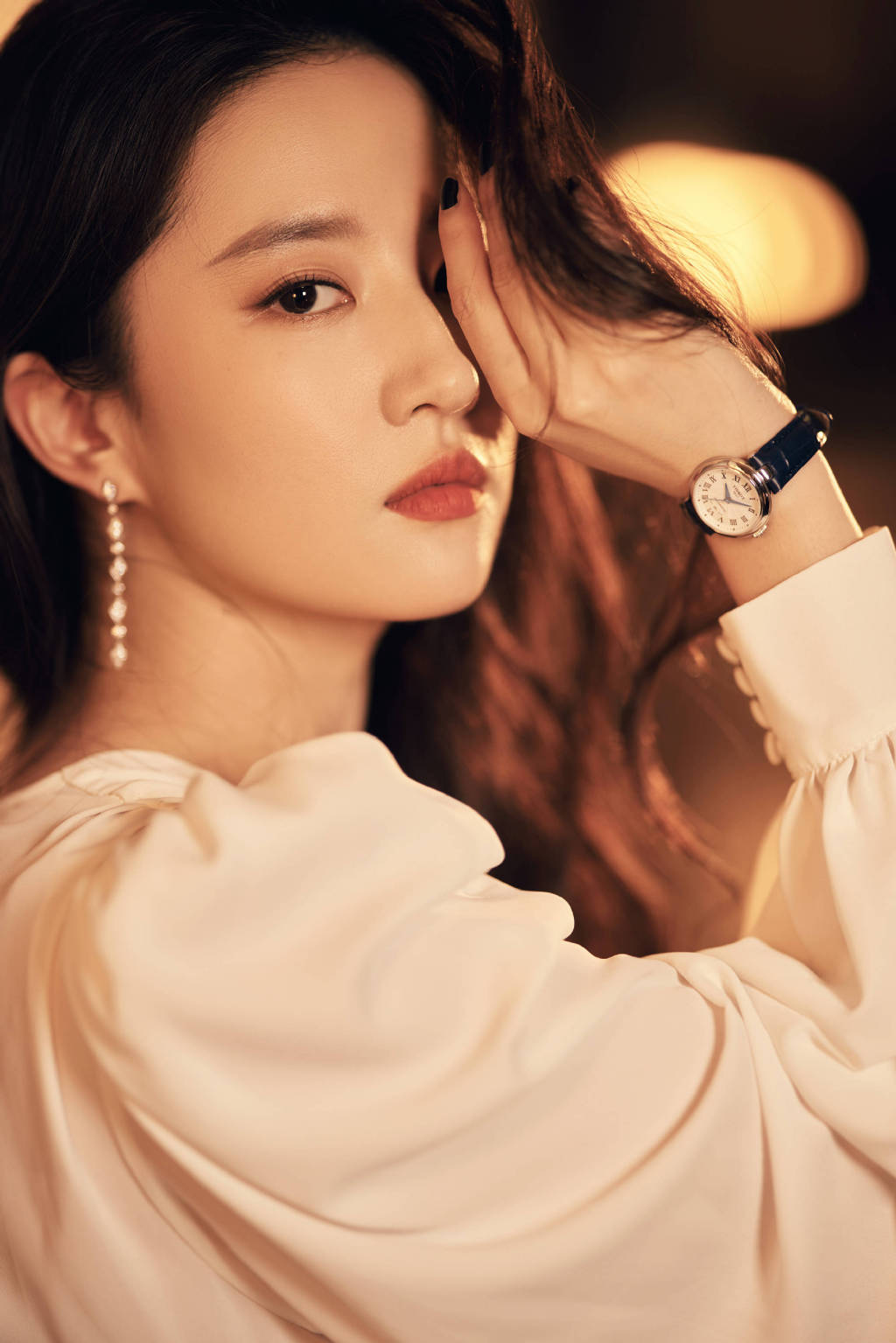 Liu Yifei's pictures flow out!The figure is thick and the face value is ...