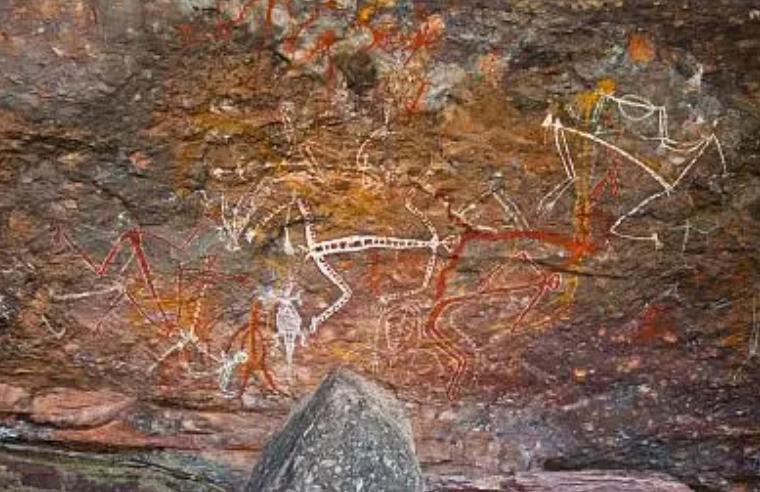 10 strange customs of primitive tribes, the Masai people drink blood ...