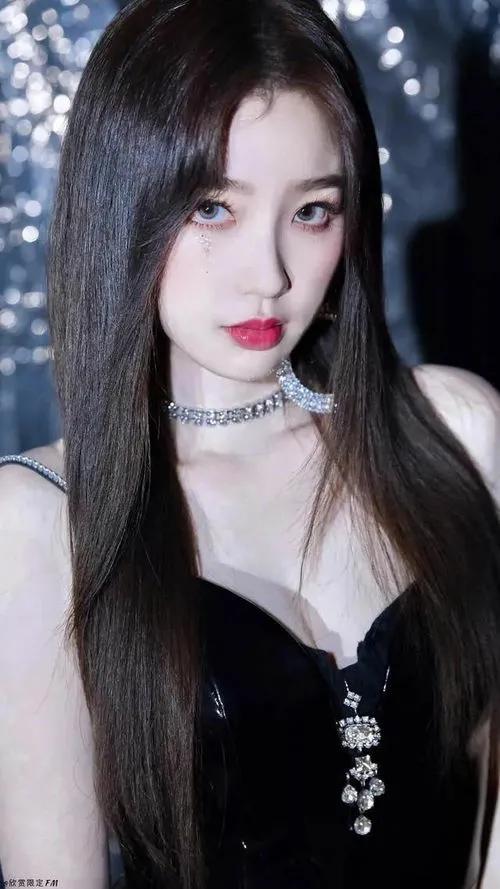 Yu Shuxin, an actor of the new generation, a beauty, unique and unique ...