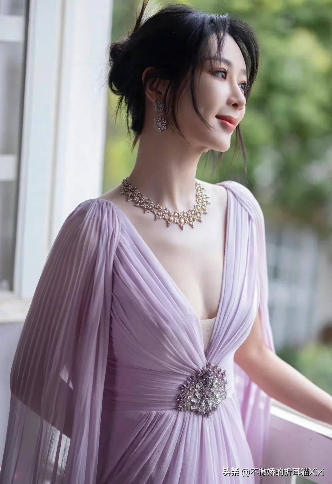 # The beautiful Yang Zi - iMedia