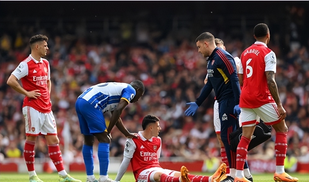 Japan striker elbow attack kill tackle revenge → Arsenal striker 20 ...