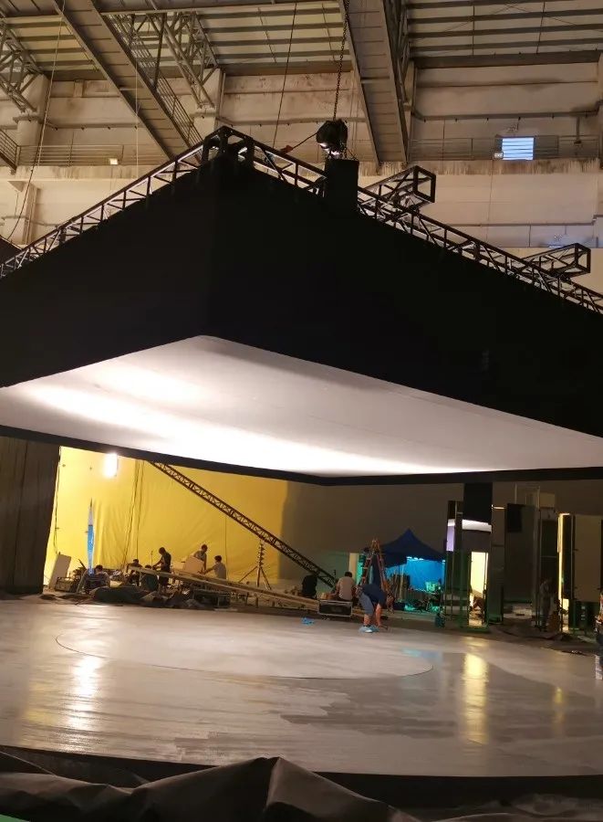 From 82.8w, Lotus Eletre is launched, and the behind-the-scenes ...