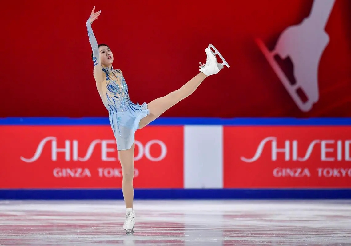 Chen Hongyi: An ice beauty as graceful as a dragon, she is not ready to ...