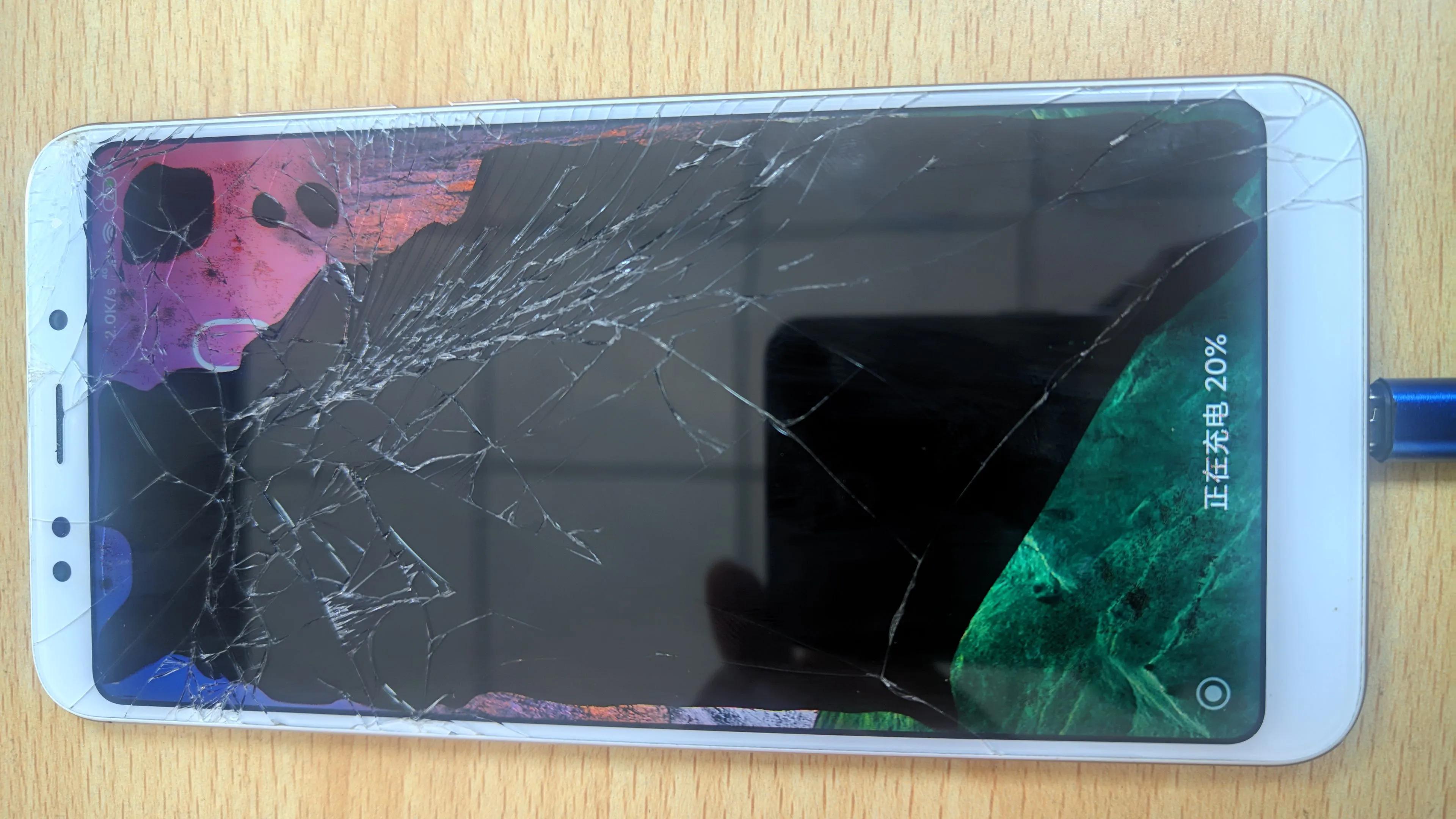 Utilization of Old Mobile Phones - War Damaged Mobile Phones - iMedia