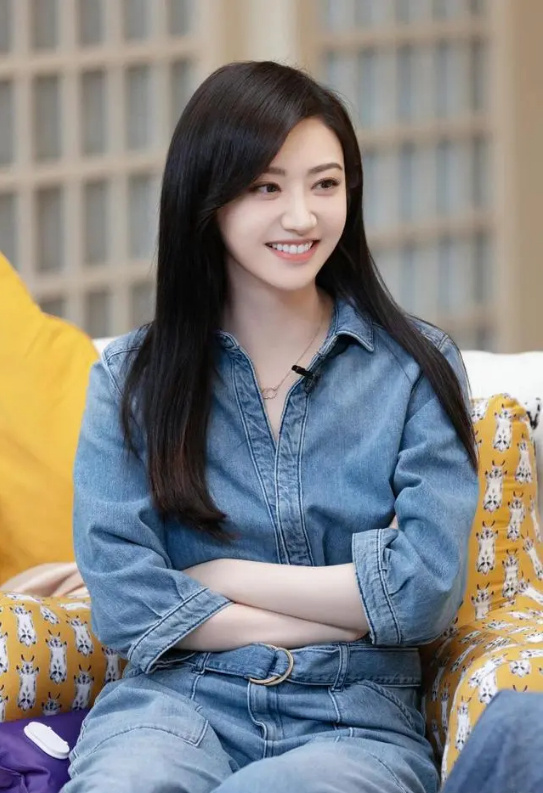 Zhang Jike owed a huge amount of money from gambling, borrowing money from several ex ...