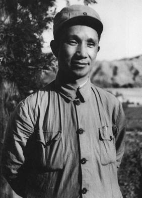 Qi Benyu recalled: Jiang Qing looked down on many people, but he ...