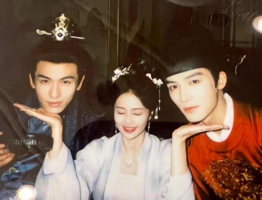 Bailu Zhang Linghe was revealed to be in a relationship. The two interacted many times before ...