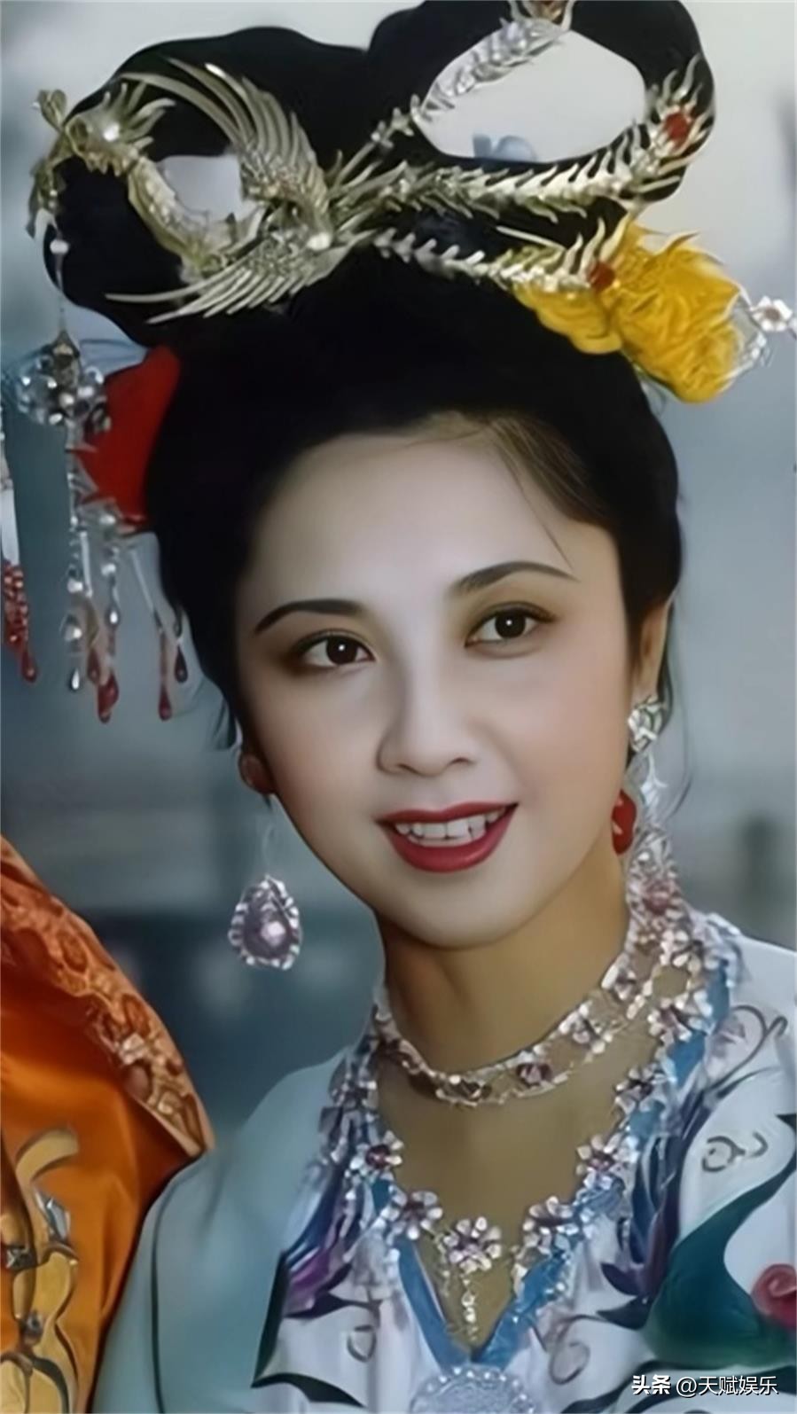 The 2023 version of the national first-class actor Zhu Lin's beautiful ...