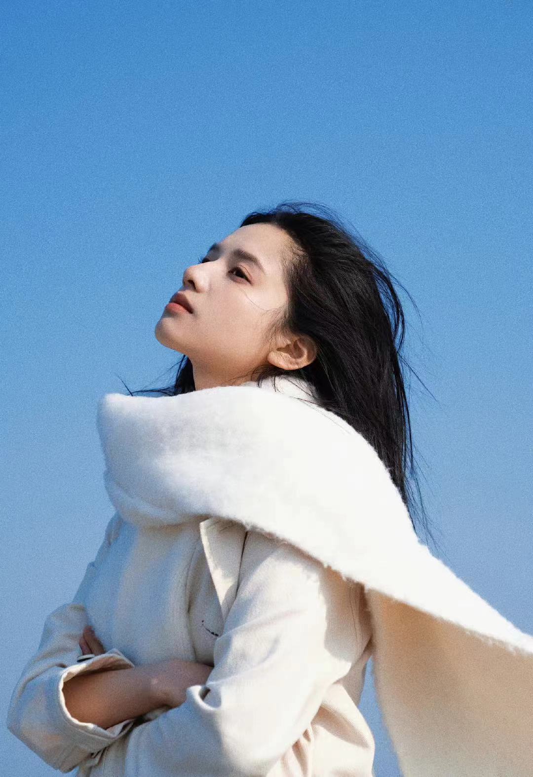 Yu Zheng said he didn't know Zhang Jingyi, but his boss Chen Kun sent a ...