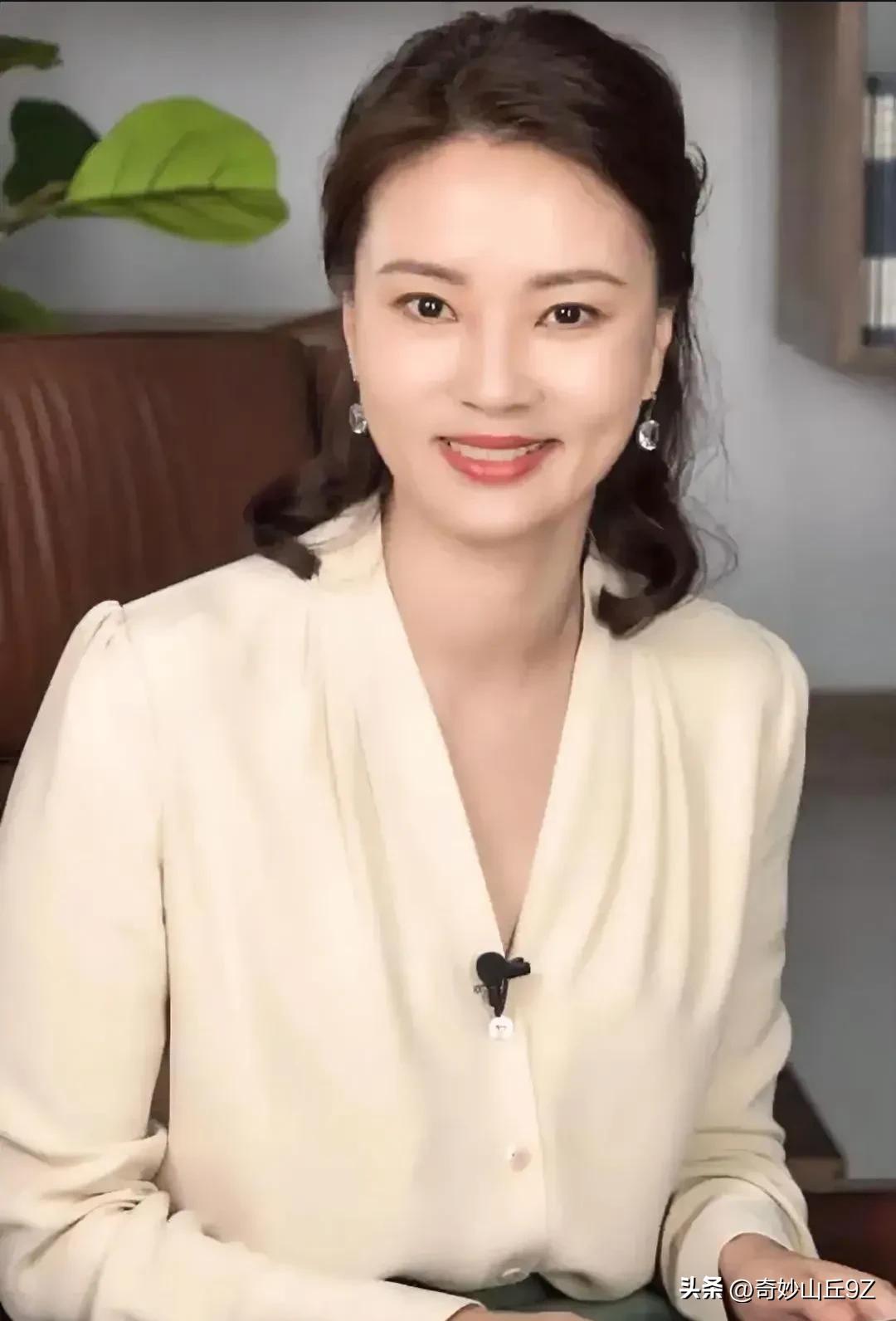 The elegant Liu Fangfei, the 12 most beautiful pictures, which one do ...