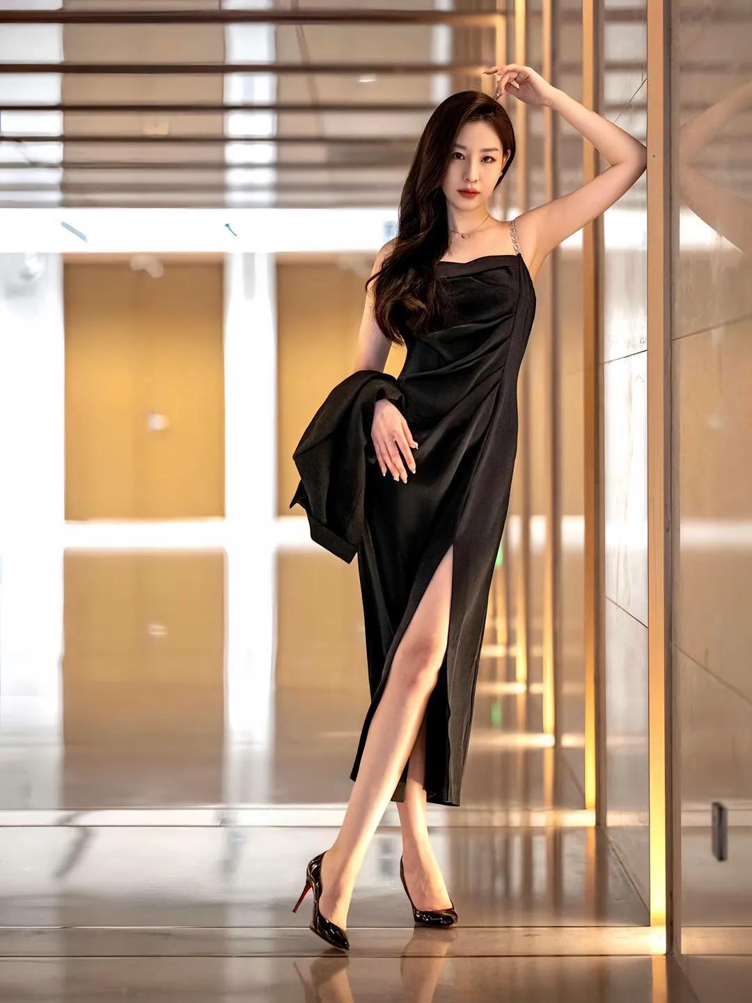 Lin Zhong is in two dog days this year. Often in the dying days ...