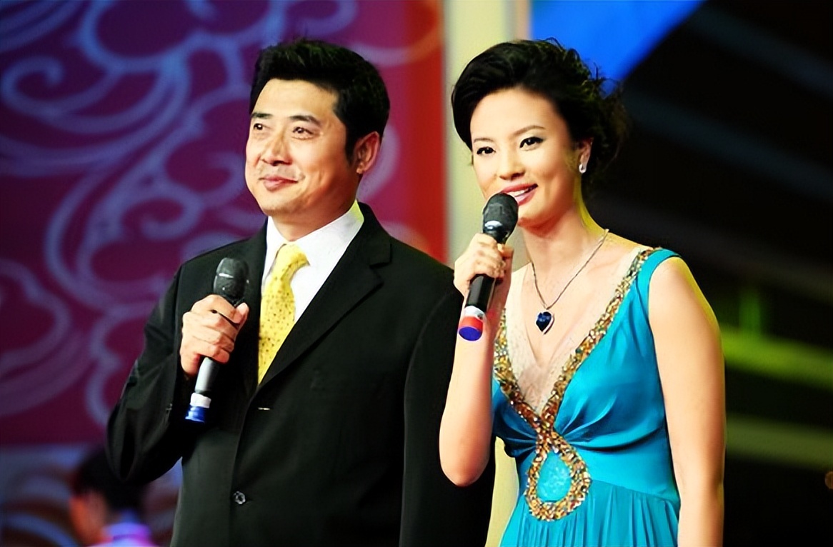 CCTV host Liu Fangfei, both talented and beautiful, her career has ...