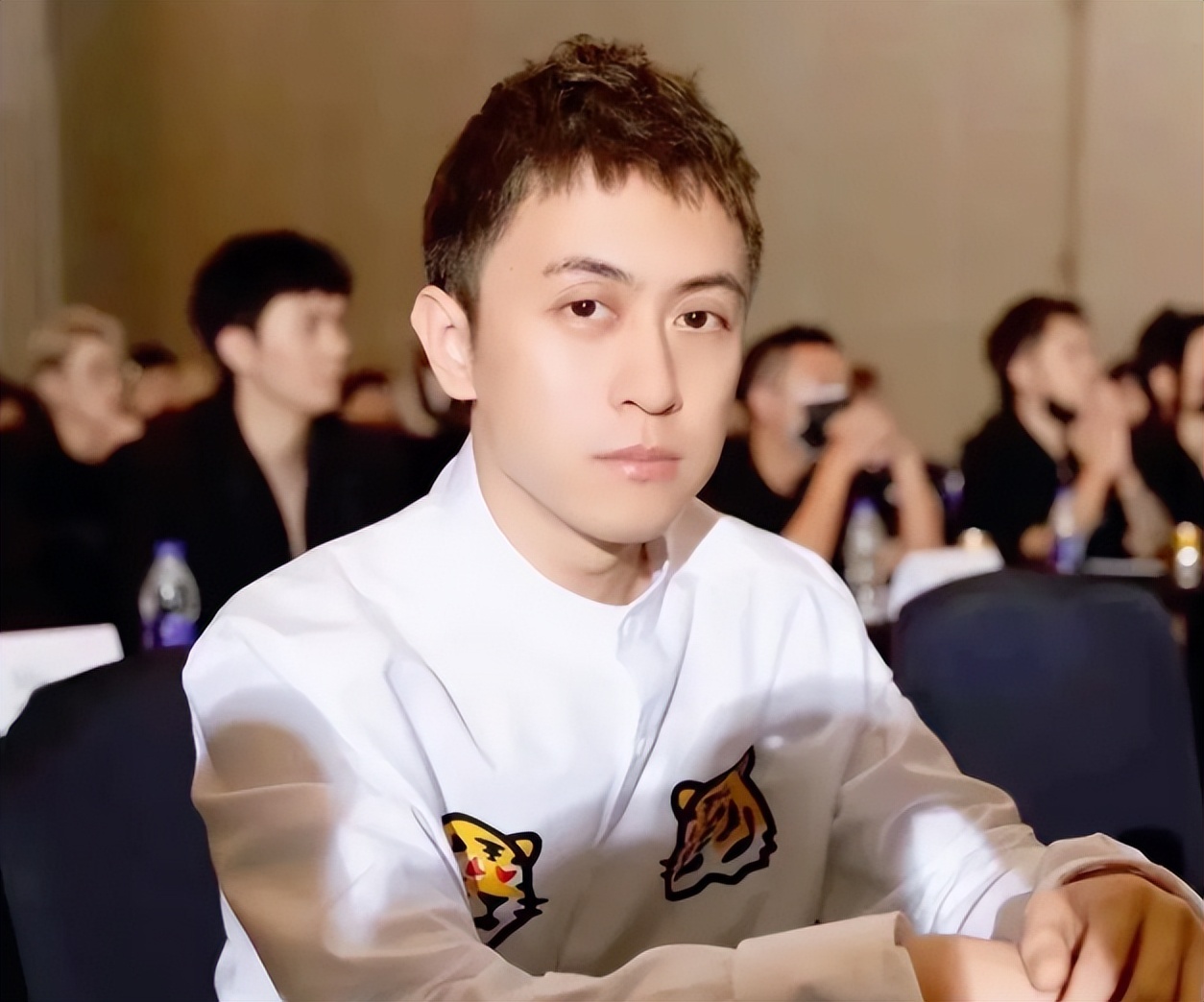 The SEC has done a great job!"Shanghai Emperor" Qin Fen's biological ...