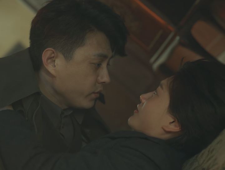 With the role of Lan Bing in "Infernal Affairs", the 33-year-old Di Ni ...