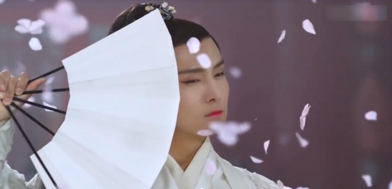Ma Sichun took Wang Churan's first kiss, and the hero became a tool for ...
