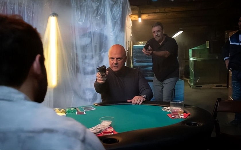 Bruce Willis: Exploring the character creation of "Ultimate Amnesia ...