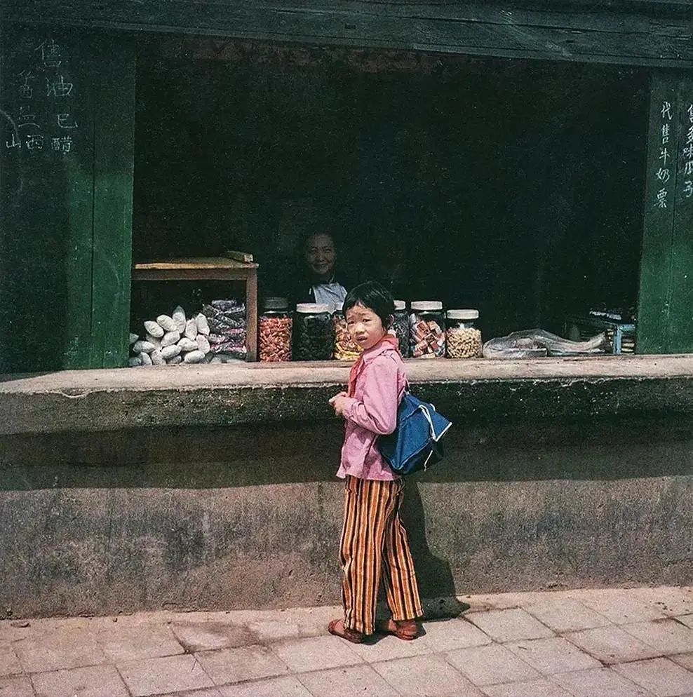 Li Ran: A mediocre sales clerk, fascinated the prince and became a ...