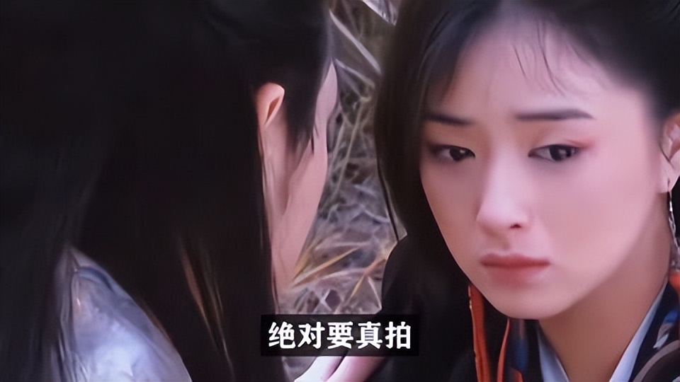The "first kiss" was given to you? Jiang Xin recalled the scene in "Demi-Gods and Semi-Devils ...