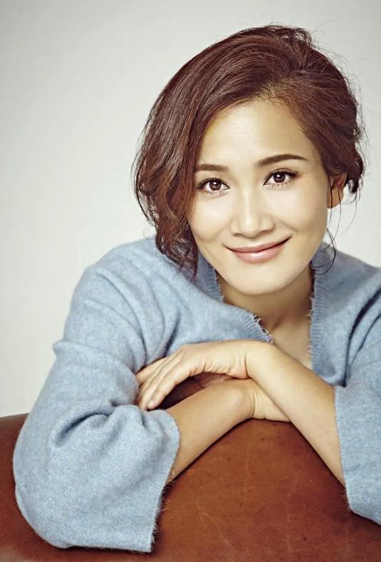 Pan Yuchen: Marrying Hou Yong, who is 11 years older - iNEWS