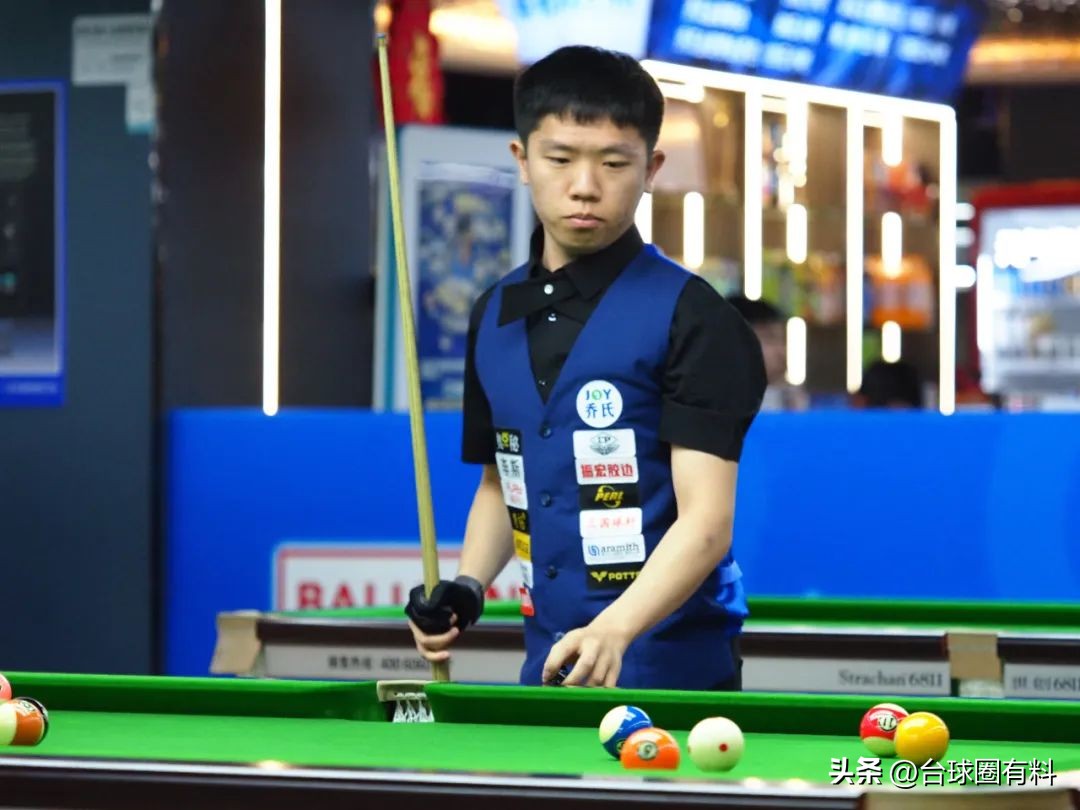 After saving 4 match points in a row to reverse Tang Chunxiao, Shen ...