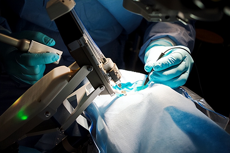 Keqidao: Artificial intelligence robot-assisted system makes retinal ...