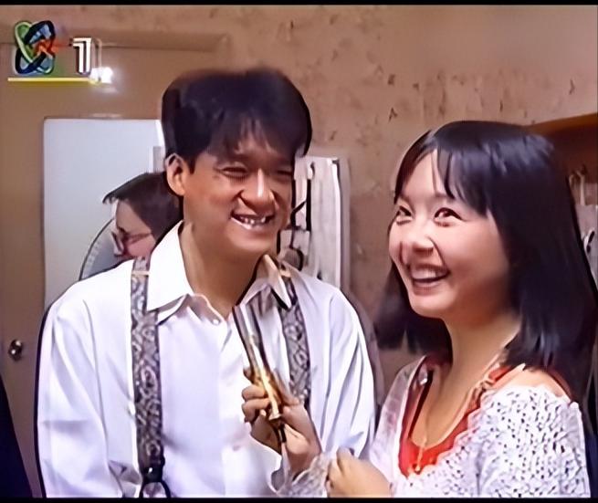 The earliest sweet girl in the CCTV hosting industry can be called "the ...