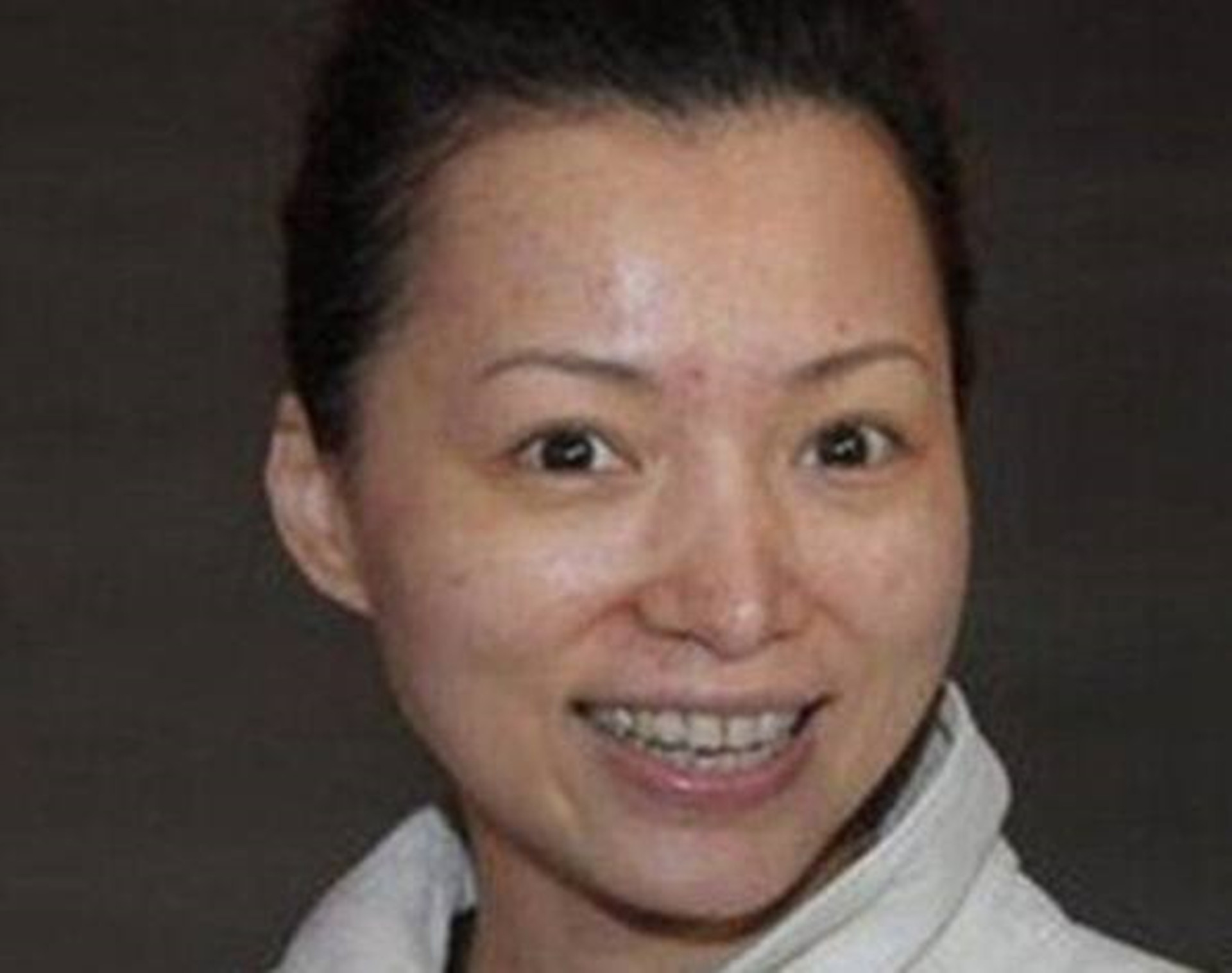 Seeing how Gong Li, Yang Liping, and Dong Qing looked without make-up ...