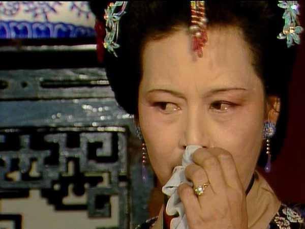 Jin Chuan'er and Madam Wang were in love with their mother and daughter ...