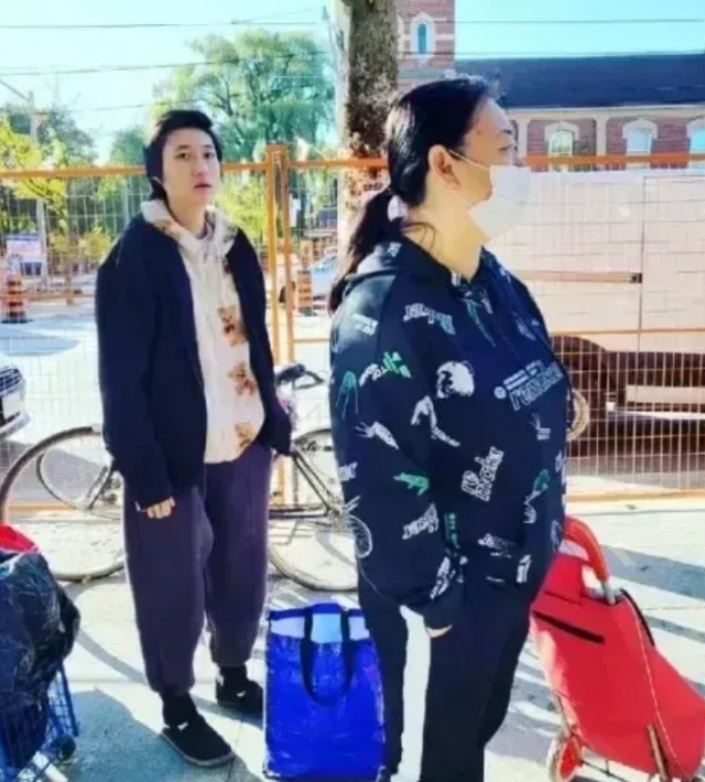 Xiaolongnv Wu Zhuolin was exposed to receiving relief from abroad ...