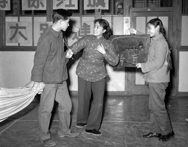 11 years after the death of actor Li Ding, his son passed away ...