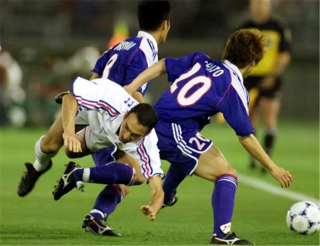 Encountered Ronaldo's record transfer, met Zizou's phenomenal ...