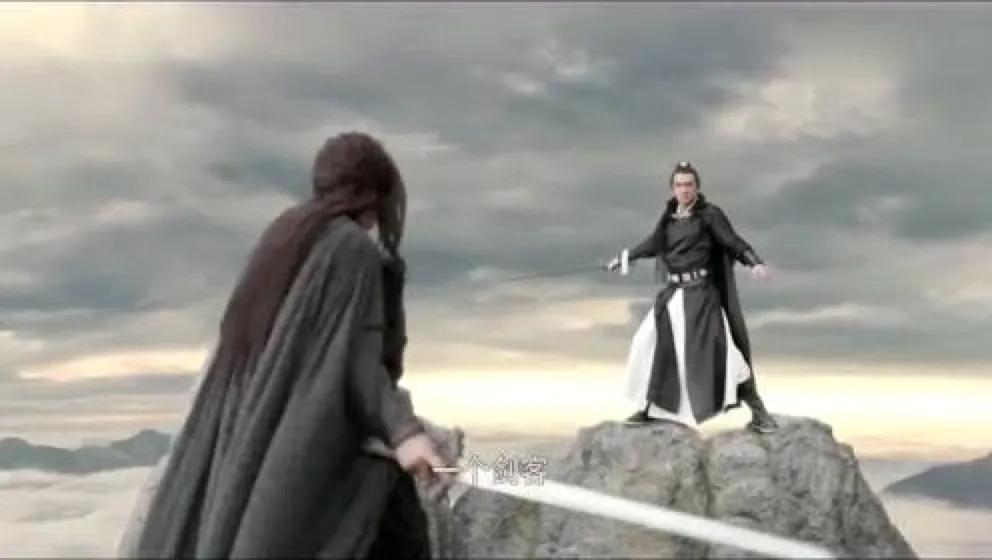 The sword qi is 30,000 miles across, and the sword is light and cold in ...